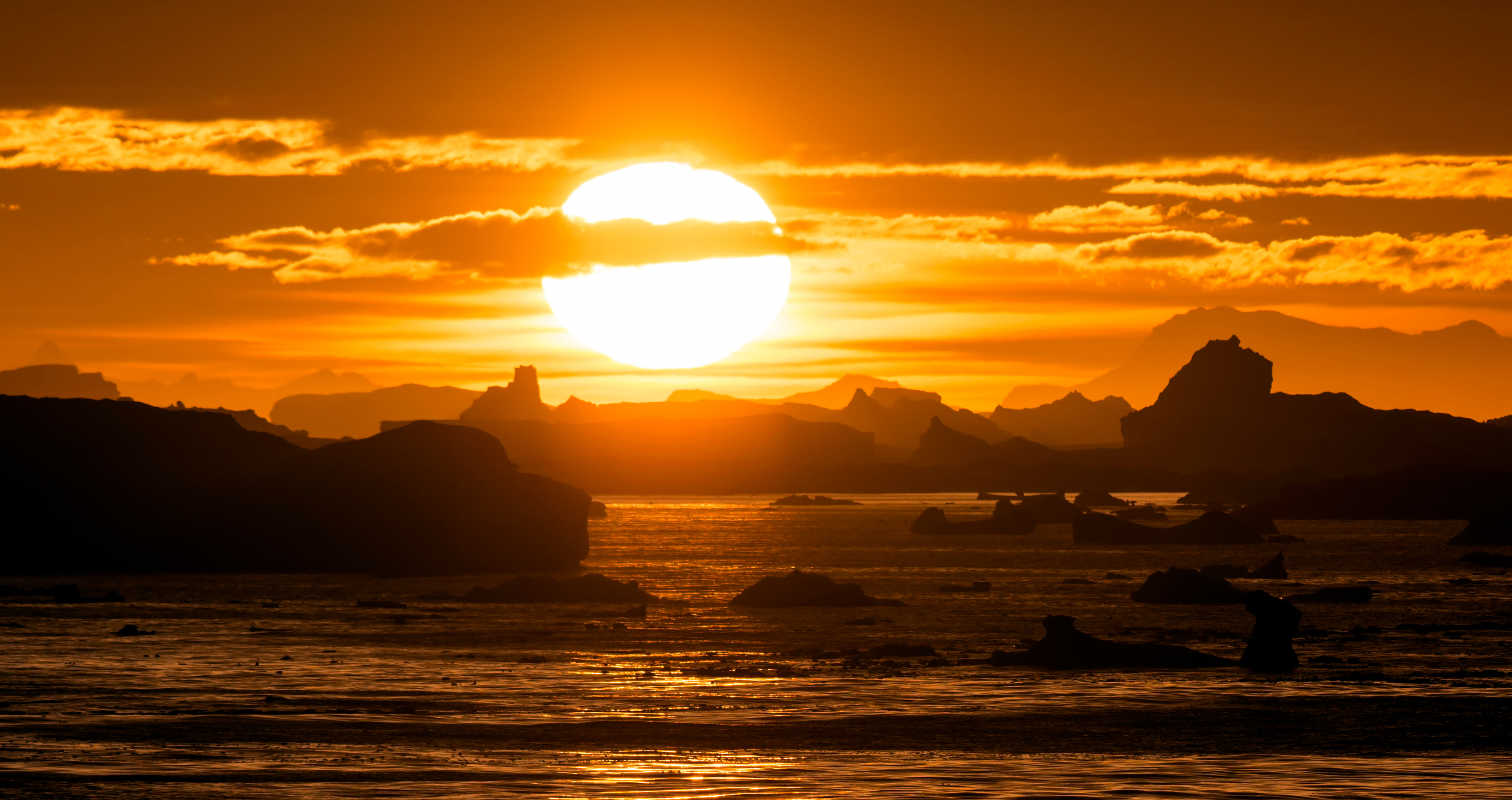 Photo Of A Sunset Over Icebergs In Lemaire Channel Antarctica 8381226547 Photo Of A Sunset Over Icebergs In Lemaire Channel Antarctica 8381226547