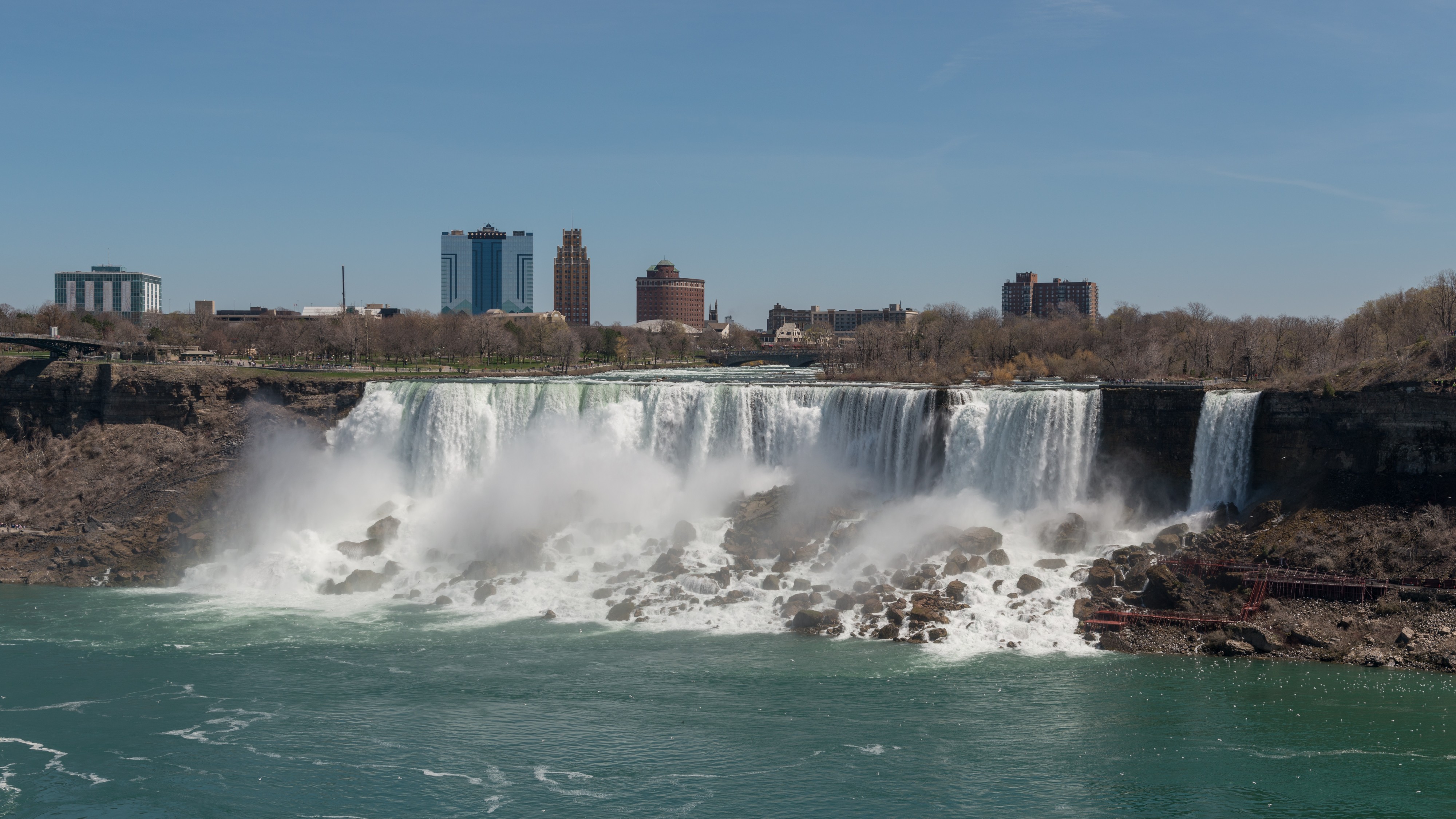 Photo of West view of the American Falls as seen from Ontario 20170418 1